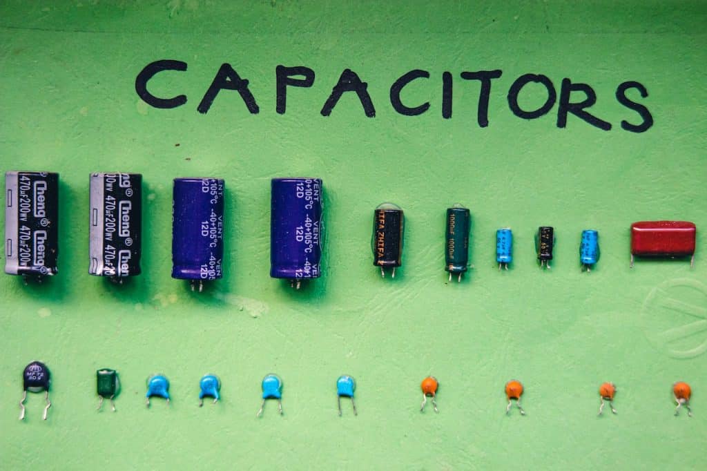 Capacitors: The Mini Tanks - Electronics Help